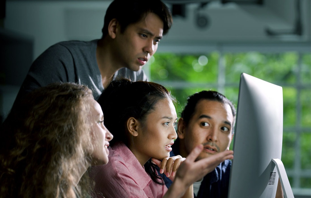 Descubre lo Qué Hace un Licenciado en Informática | UNILA